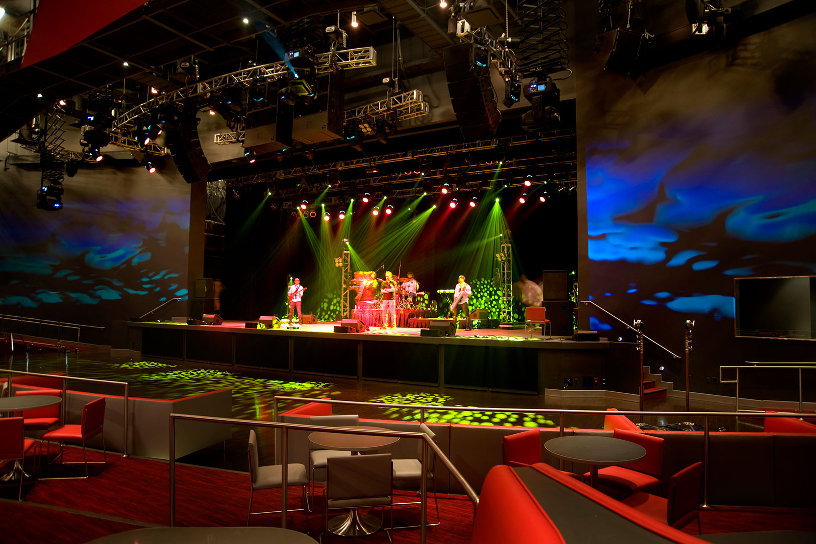 Access Showroom - Scéno Plus - Leader in Venue Design