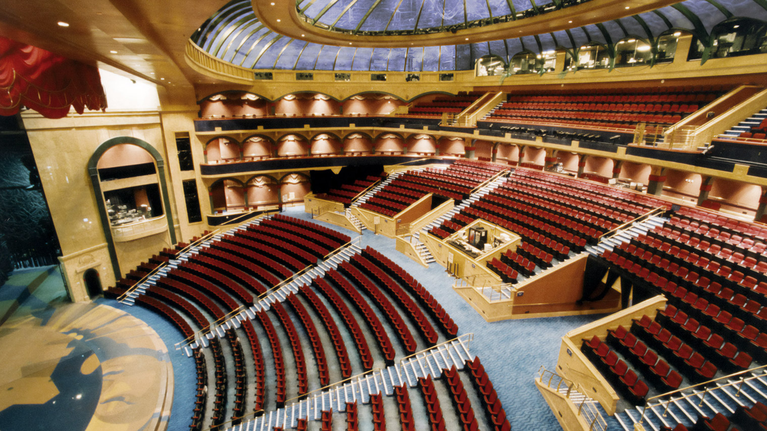 Bellagio Theater - Scéno Plus - Leader in Venue Design
