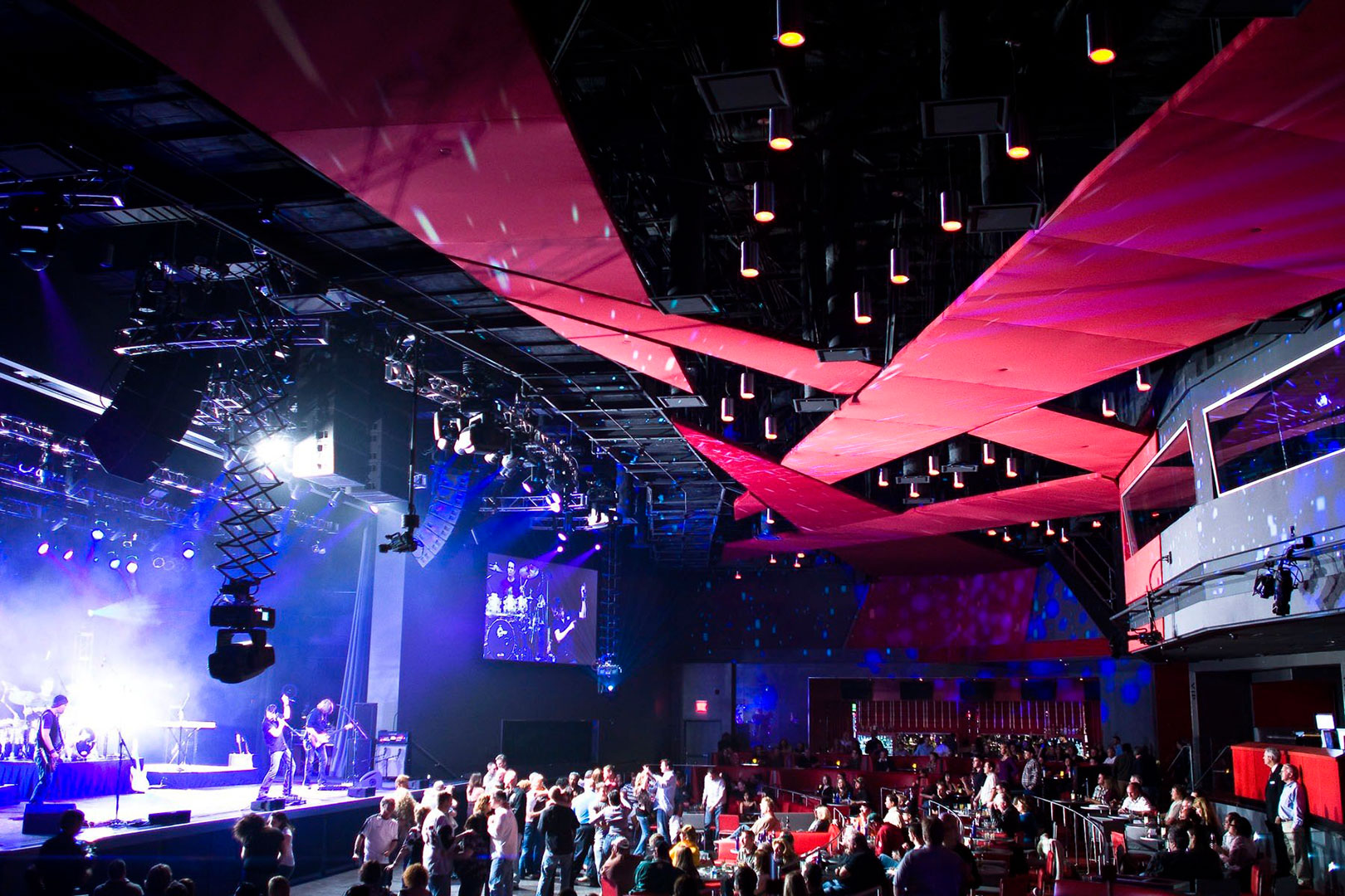 Access Showroom - Scéno Plus - Leader in Venue Design